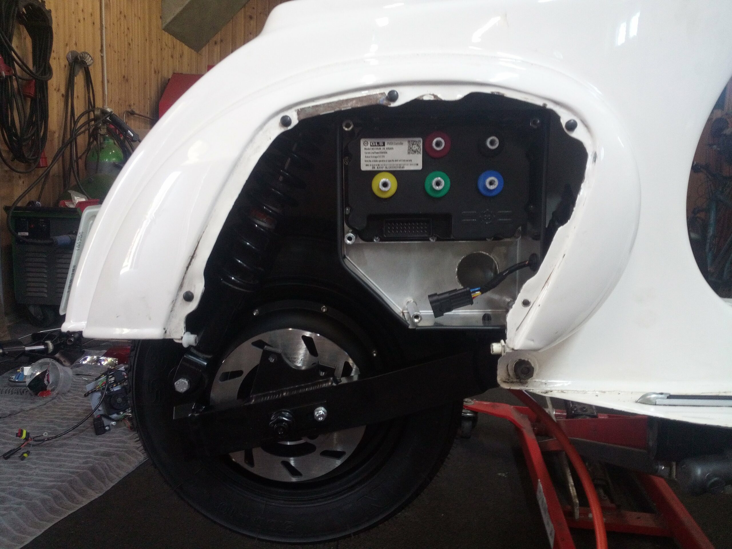 E-Vespa | Umbau V50 auf MEM-Motors Elektroantrieb | CLASSIC WESPEN GARAGE
